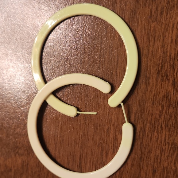 Jewelry | Vintage Large Light Plastic 8s Hoops | Poshmark